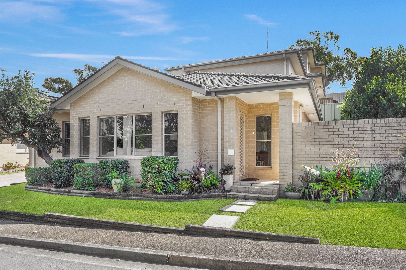 1/4-6 Kooraban Street, Waterfall NSW 2233 | Domain
