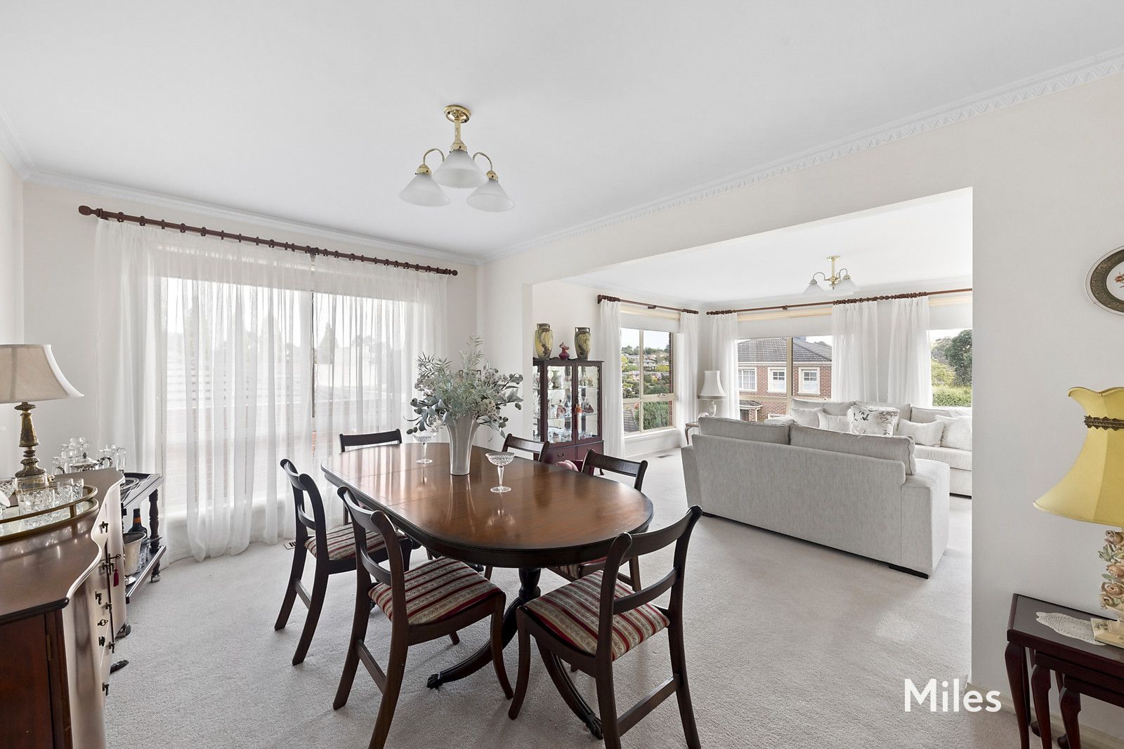 10 Springbank Rise, Viewbank VIC 3084 | Domain