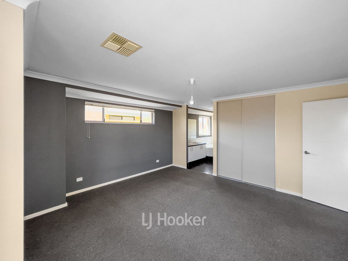 15 Waverley Road, Australind WA 6233 - House For Rent | Domain