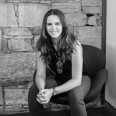 Laura Sinclair | Dukes Estate Agents Penrith | Real Estate Agent in 7/ ...