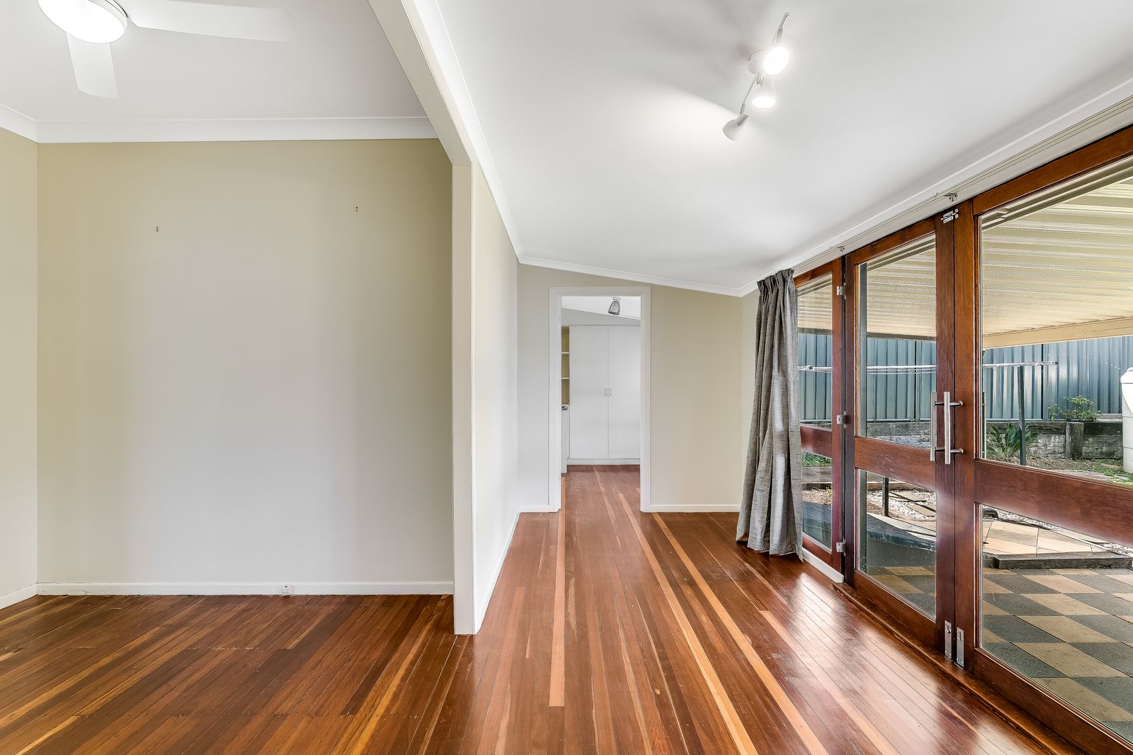 Sold 14 Esther Street, Mount Lofty QLD 4350 on 01 Jul 2024 - 2019315001 ...