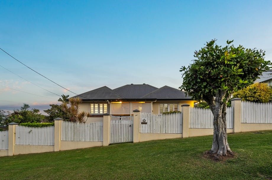 151 Victoria Street, Morningside QLD 4170 - House For Rent - $900 | Domain