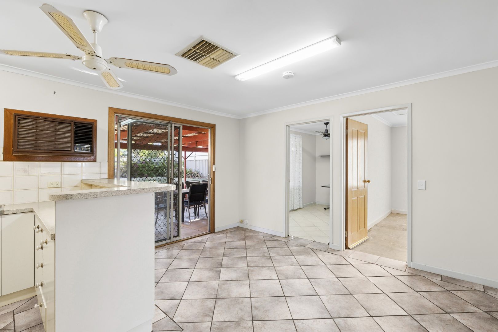 204 Badcoe Road, Loxton SA 5333 | Domain