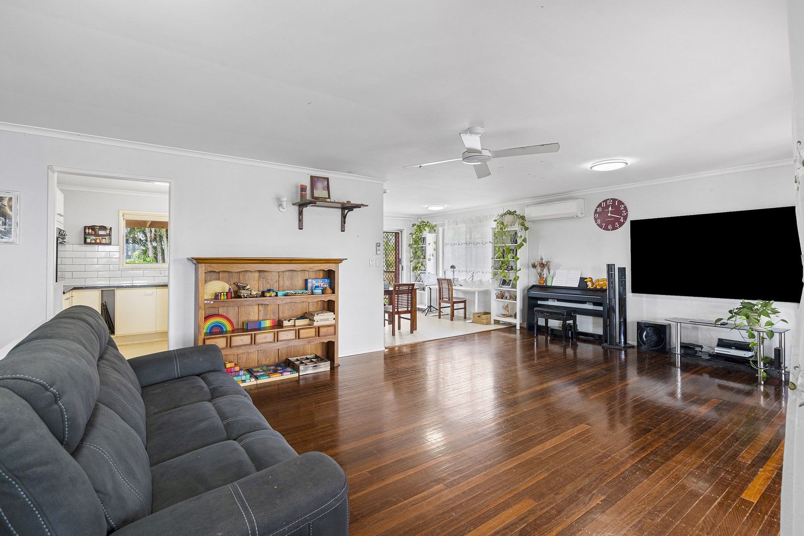 378 Springwood Road, Springwood QLD 4127 - House For Rent | Domain
