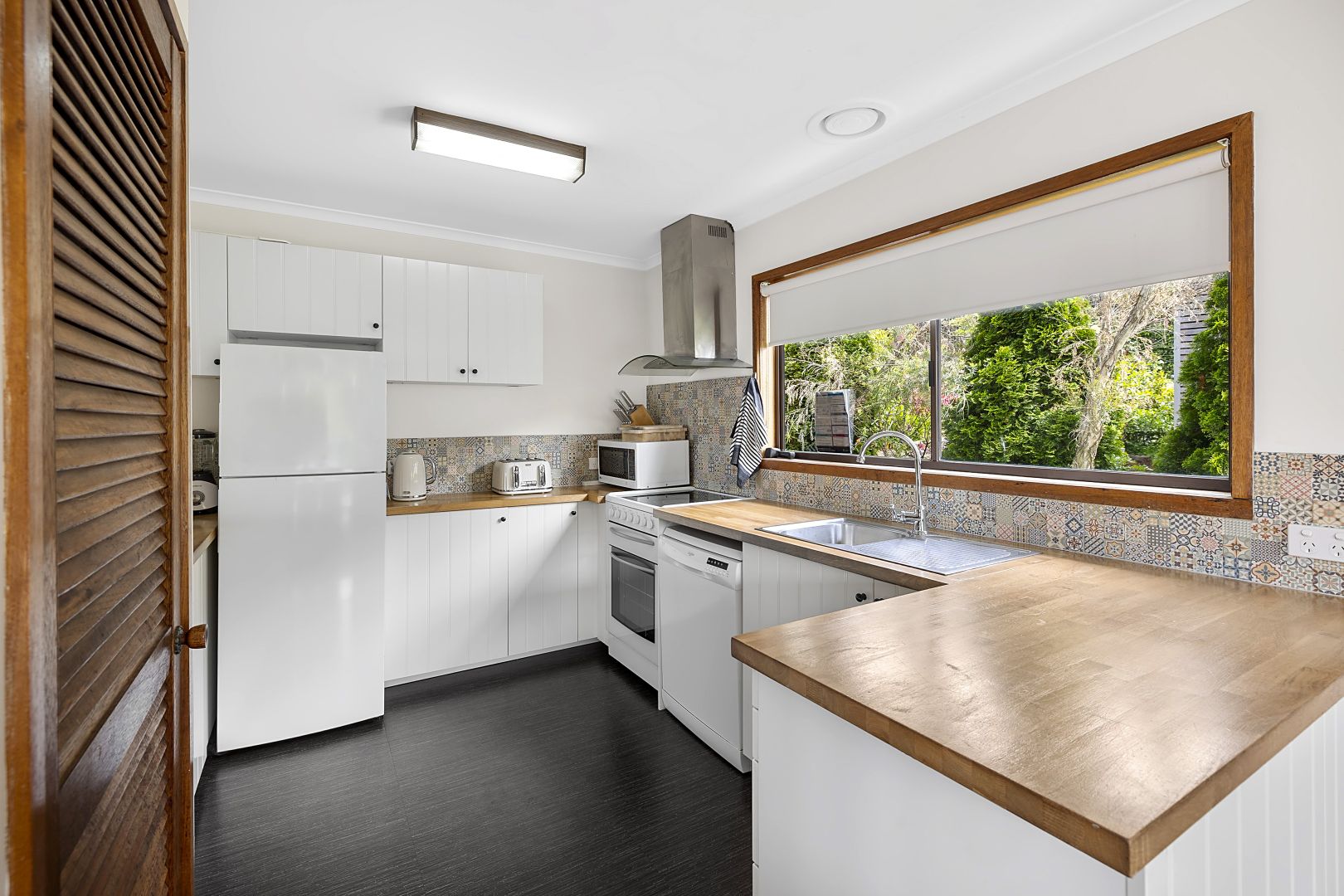 25 Richardson Boulevard, Lorne VIC 3232 | Domain