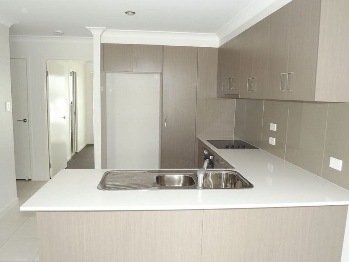 3/2 Tayla Street, Pimpama QLD 4209 - Townhouse For Rent - $650 | Domain