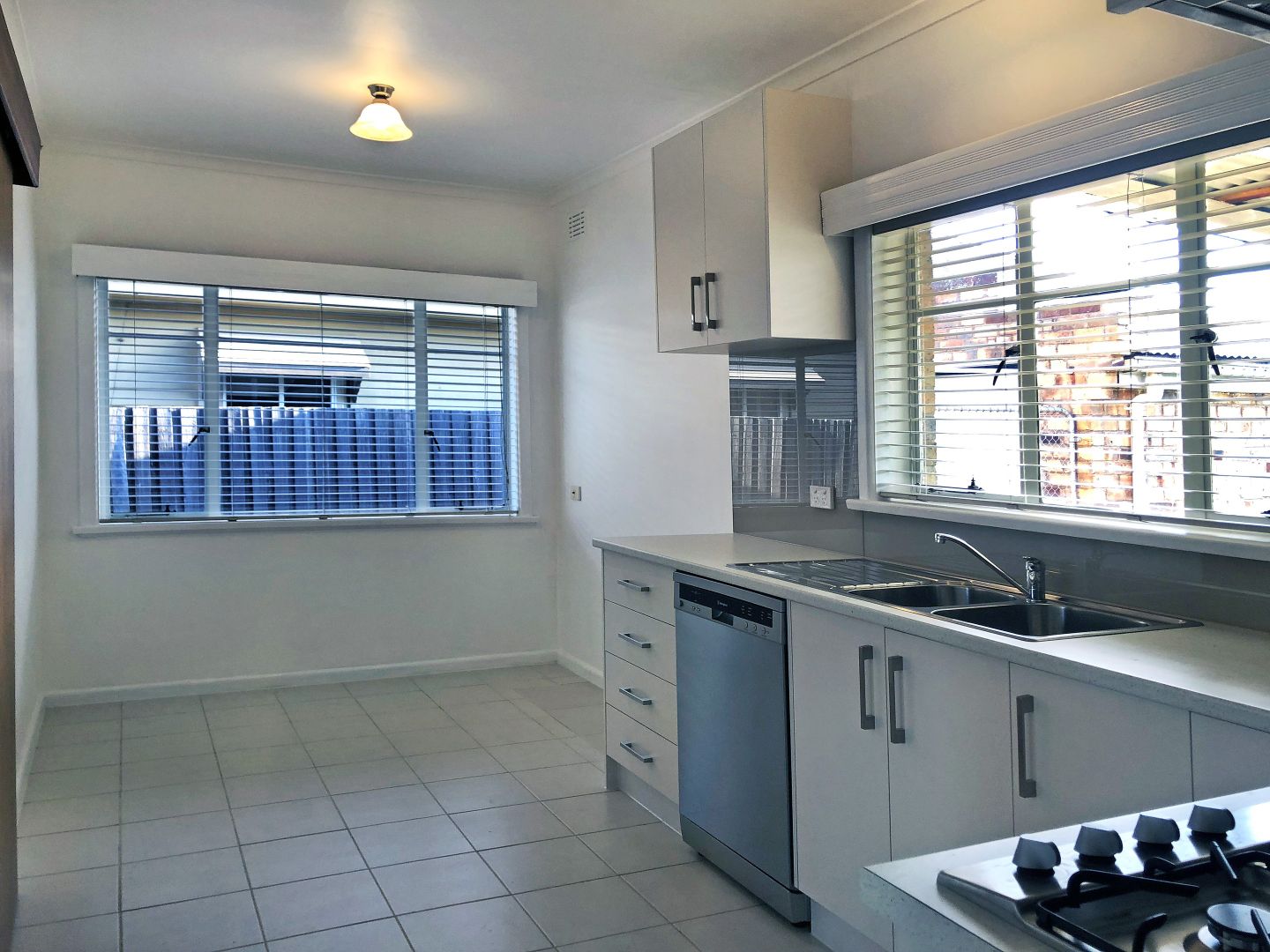 15 David Street, Hadfield VIC 3046 - House For Rent - $520 | Domain