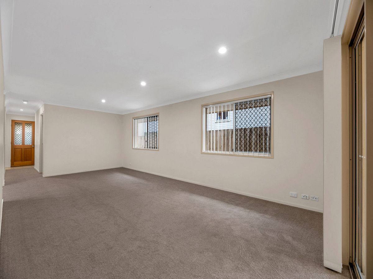 17 Hunter Street, Everton Park QLD 4053 - House For Rent | Domain