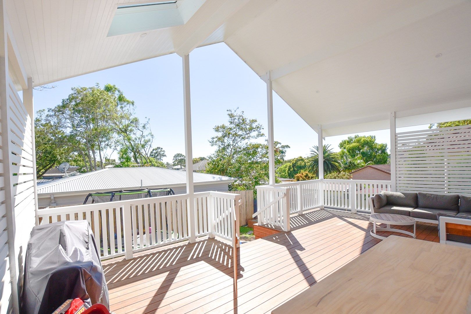 9 The Circle, Jannali NSW 2226 - House For Rent | Domain