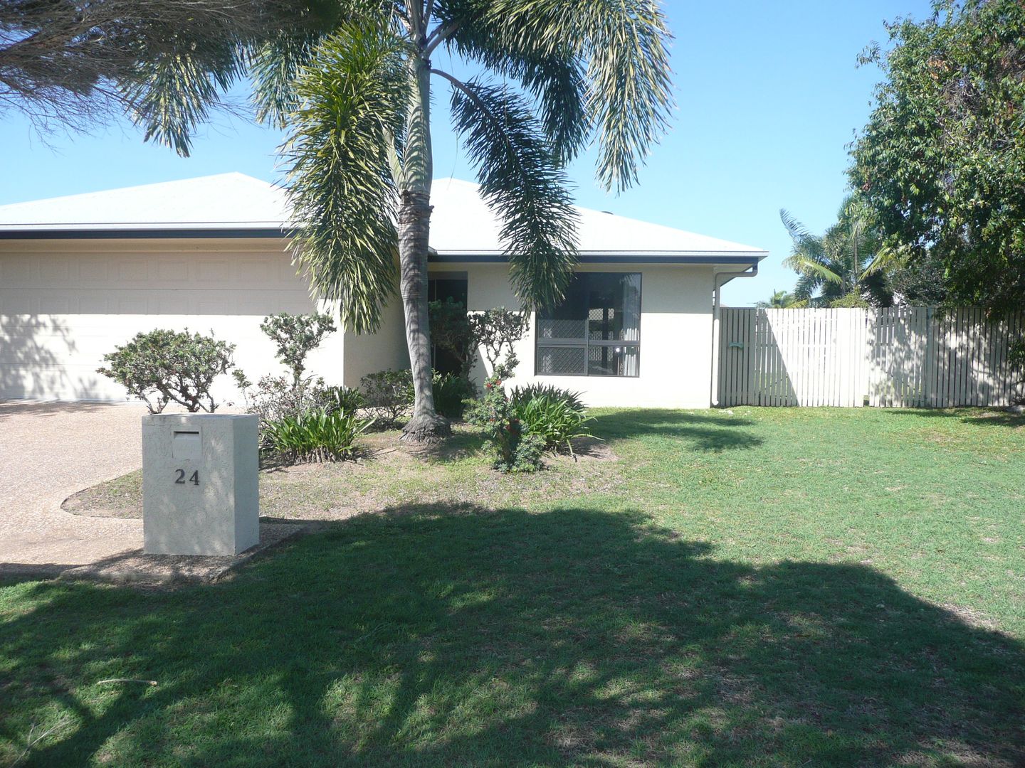 24 Woodwark Drive, Bushland Beach | Property History & Address Research ...