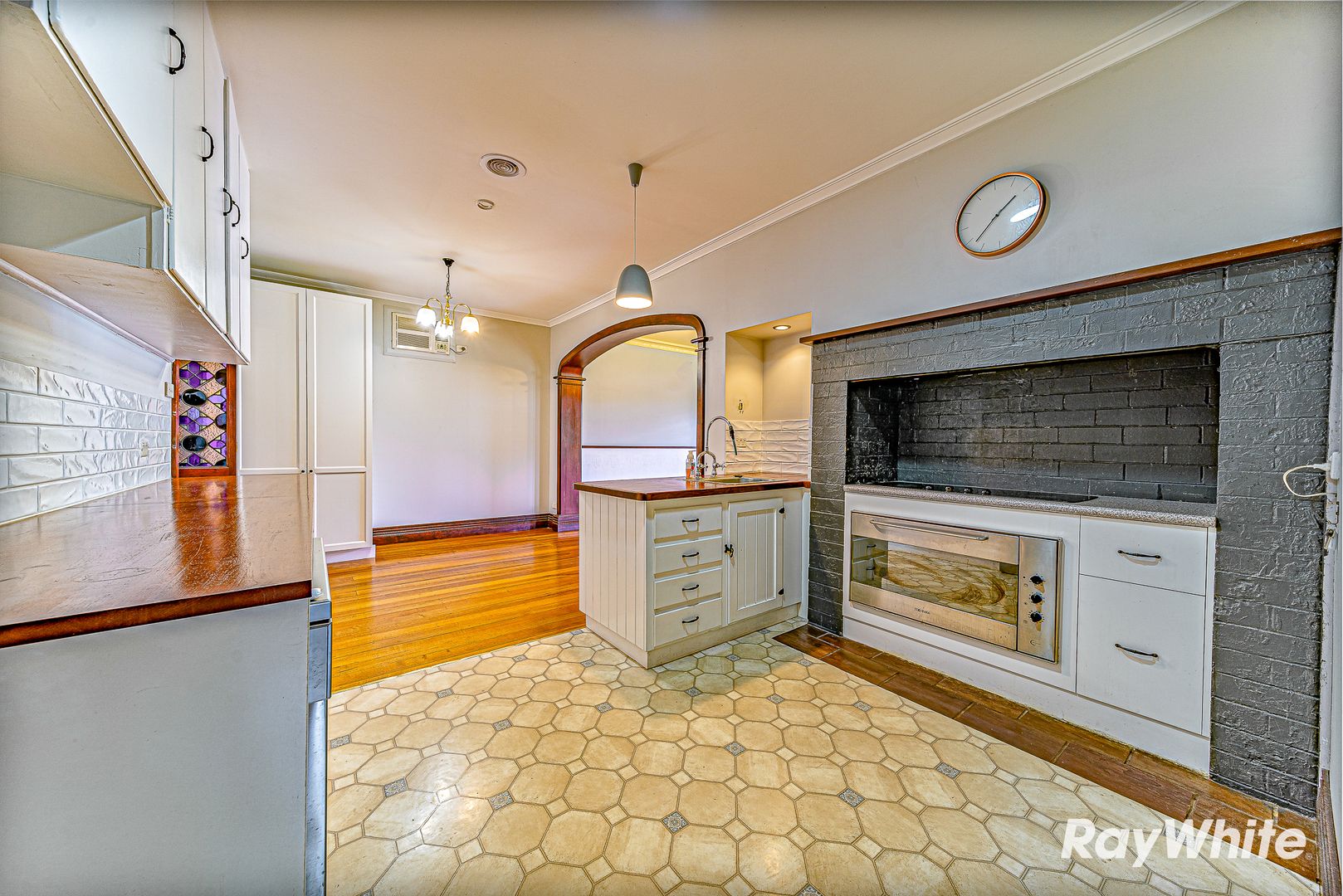 6 Nish Street, Flora Hill VIC 3550 - House For Rent | Domain