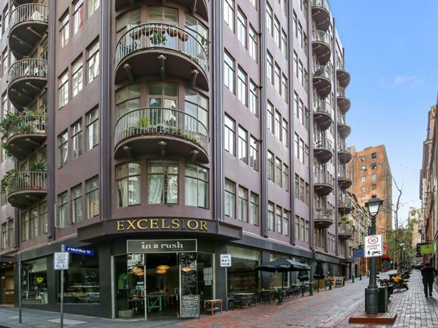 801/390 Little Collins Street, Melbourne | Property History & Address ...