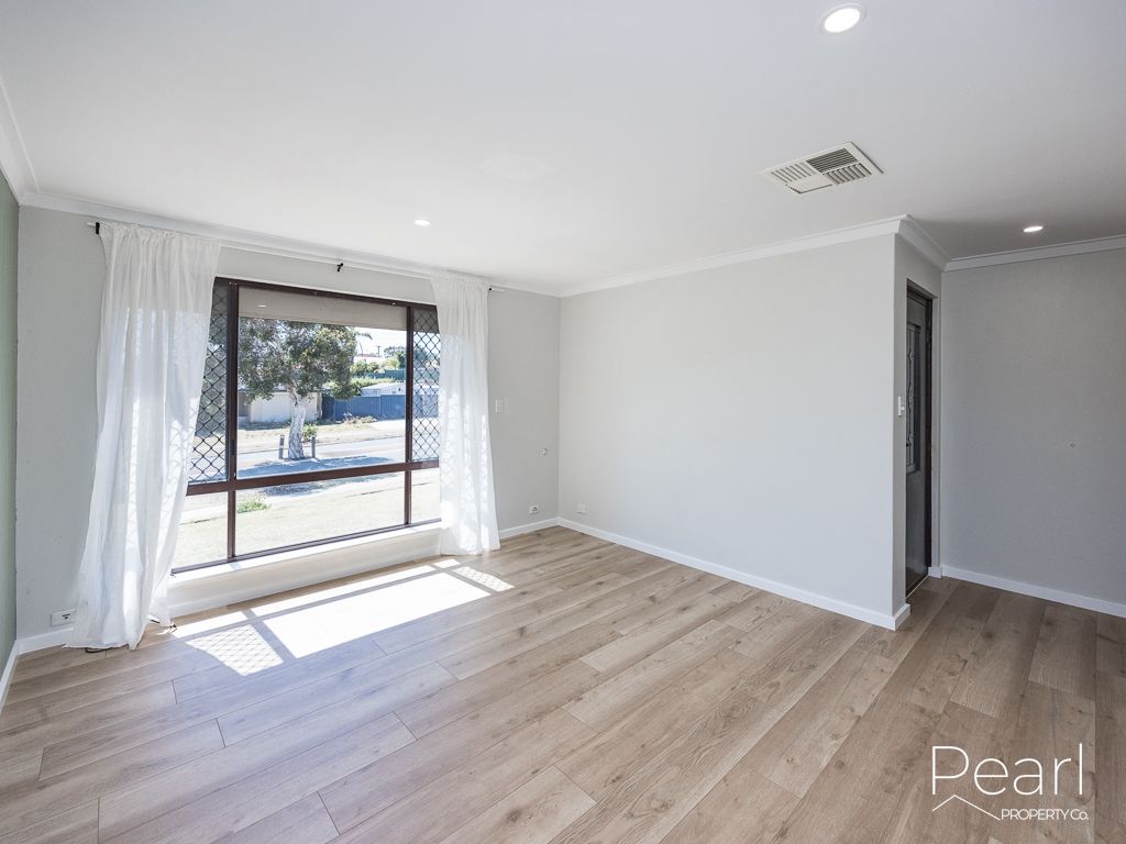 42 Pacific Way, Beldon WA 6027 - House For Rent | Domain