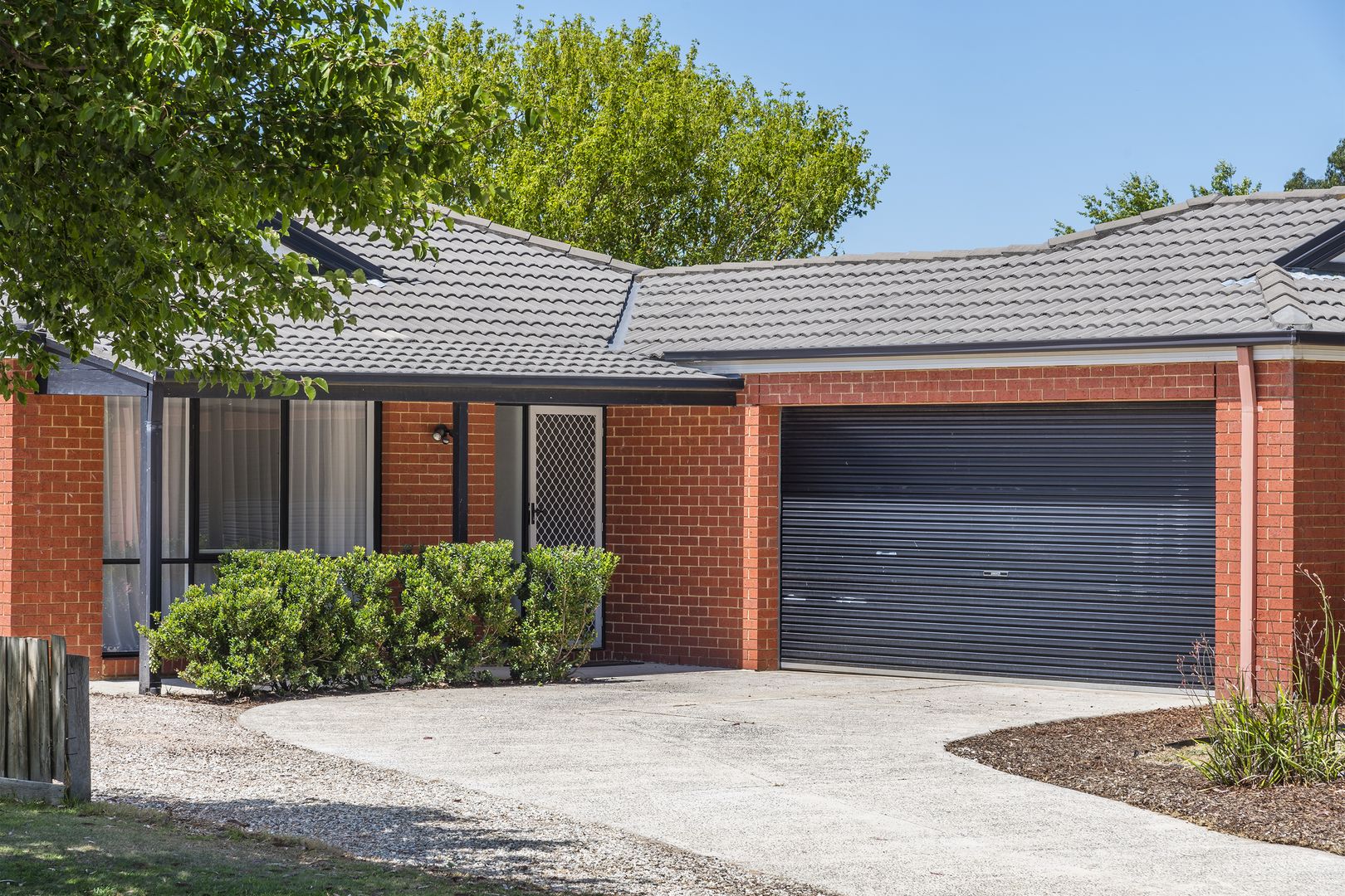 15 Vista Close, Gisborne VIC 3437 - House For Rent - $650 | Domain