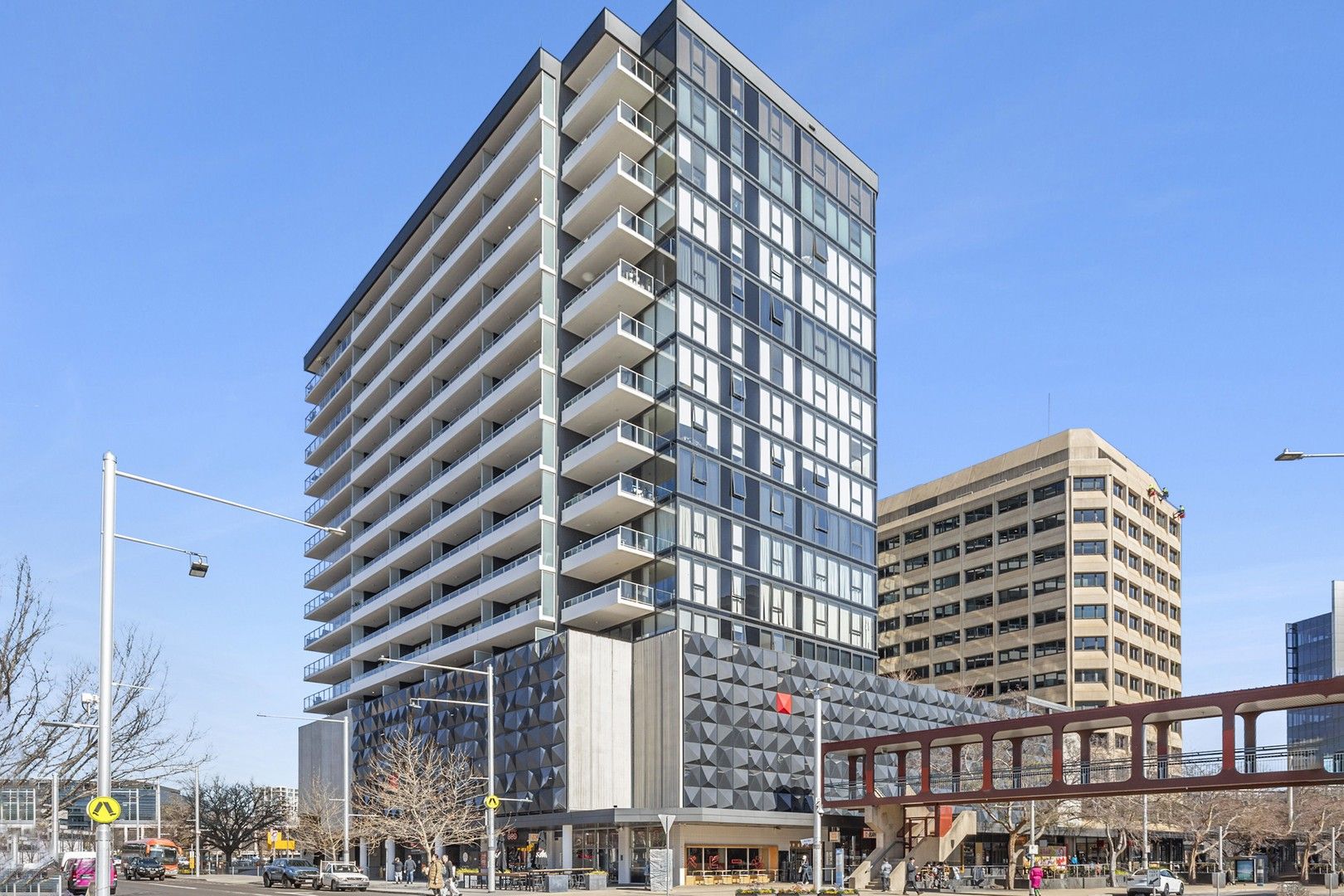 60/45 West Row, City ACT 2601 | Domain