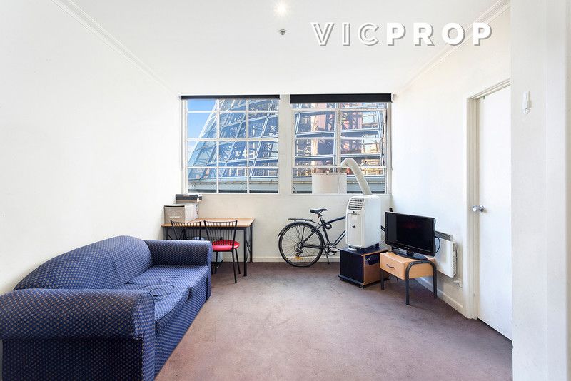 817/339 Swanston Street, Melbourne VIC 3000 - Apartment For Rent | Domain