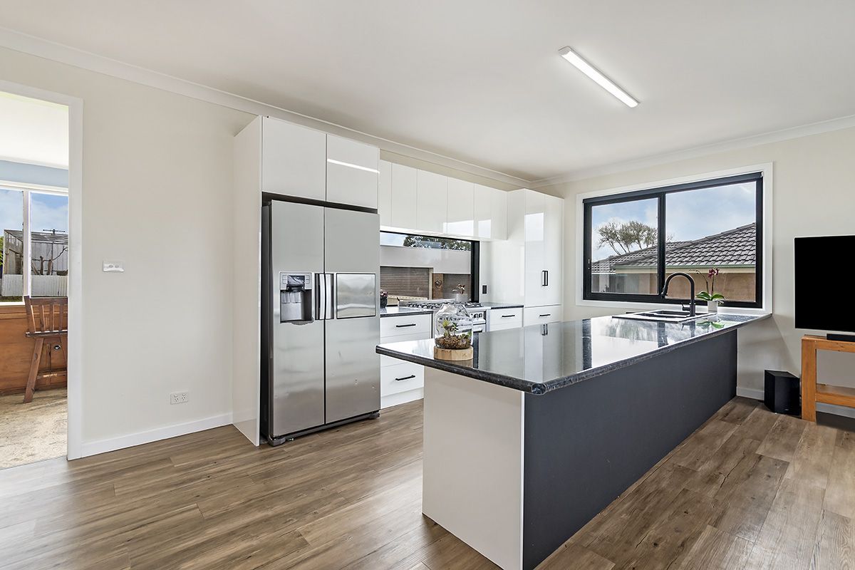 54 Oswald Street, Portland VIC 3305 - House For Rent | Domain