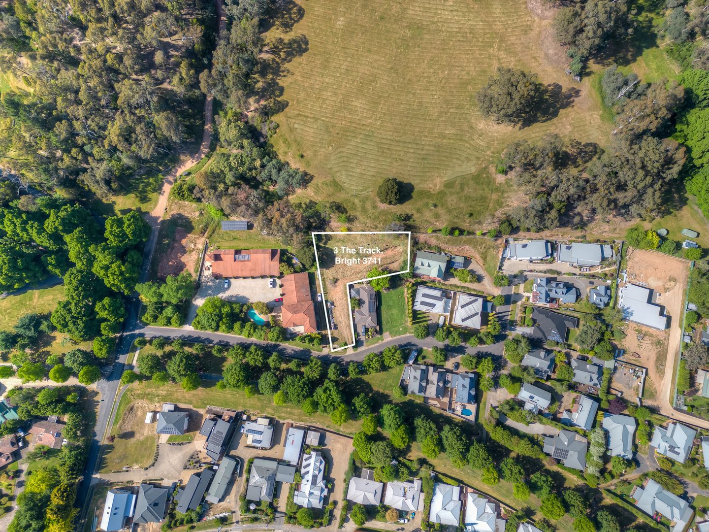 3 The Track, Bright VIC 3741 | Domain