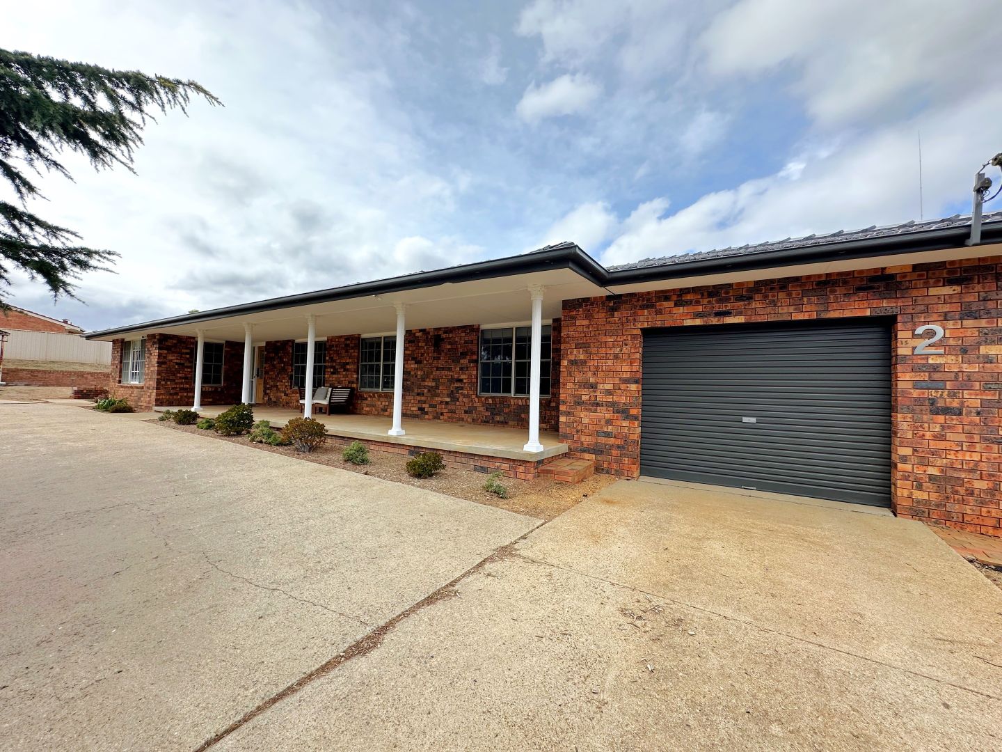 2 Jasprizza Avenue, Young NSW 2594 | Domain