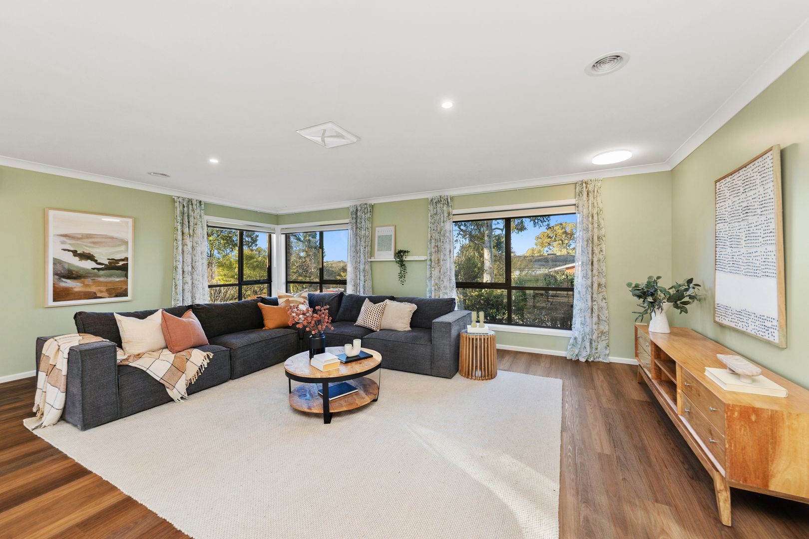 10 Dwyer Street, Cook ACT 2614 | Domain