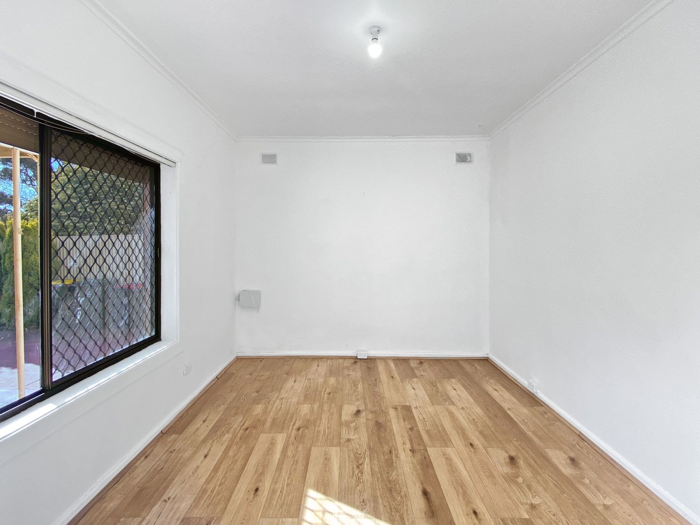 19 Bellinger Road, Elizabeth East SA 5112 - House For Rent - $560 | Domain