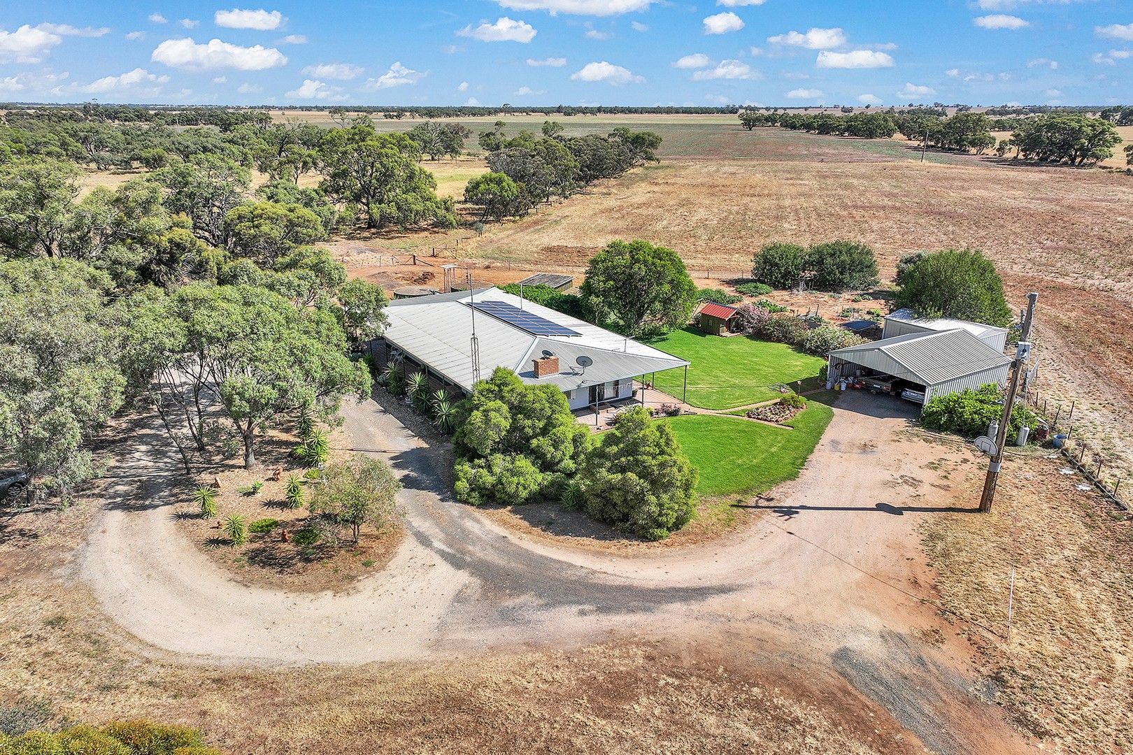 520 Wooroonook Road, Charlton VIC 3525 | Domain