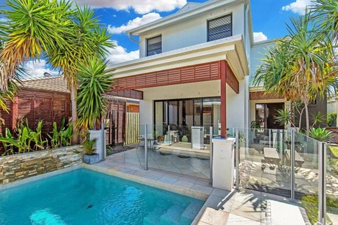 130, 4 Bedroom Houses for Sale in Redcliffe, QLD, 4020 | Domain