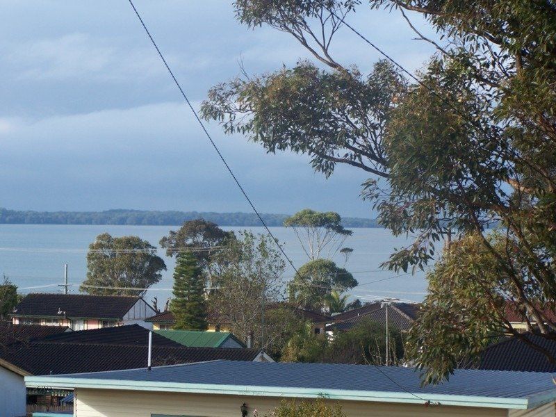 11 Sadie Street, Gorokan NSW 2263 - House For Rent | Domain