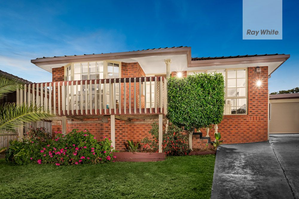35 Thompson Circuit, Mill Park VIC 3082 - House For Rent | Domain