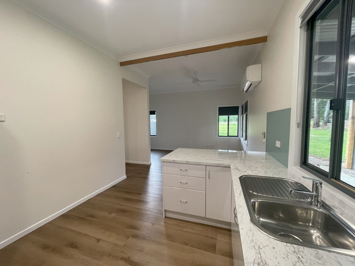 3 Carlassare Court Myrtleford, Myrtleford VIC 3737 - Townhouse For Rent ...