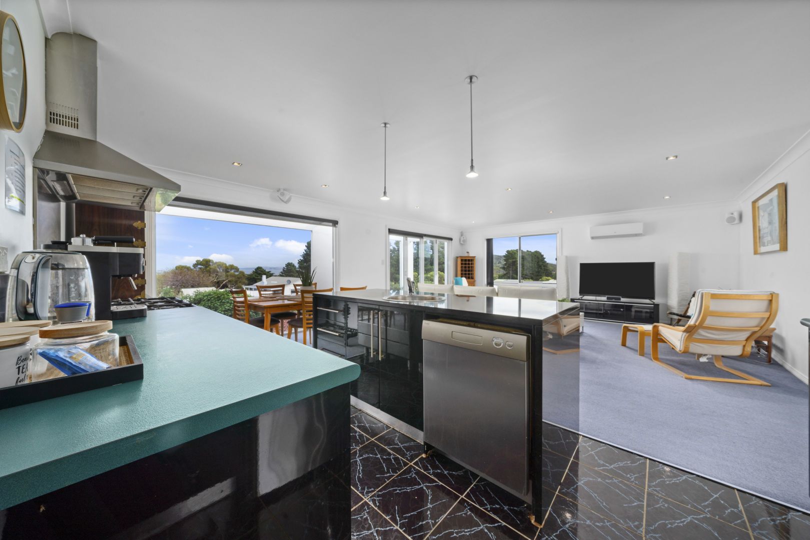 2 Colleen Crescent, Primrose Sands TAS 7173 - House For Rent | Domain