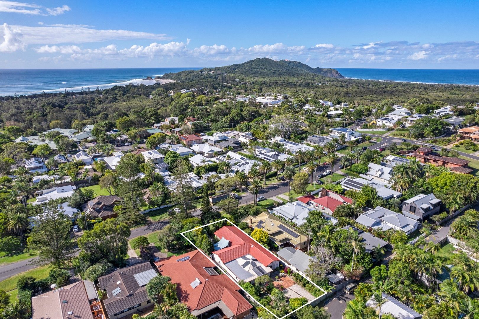 52 Carlyle Street, Byron Bay NSW 2481 | Domain