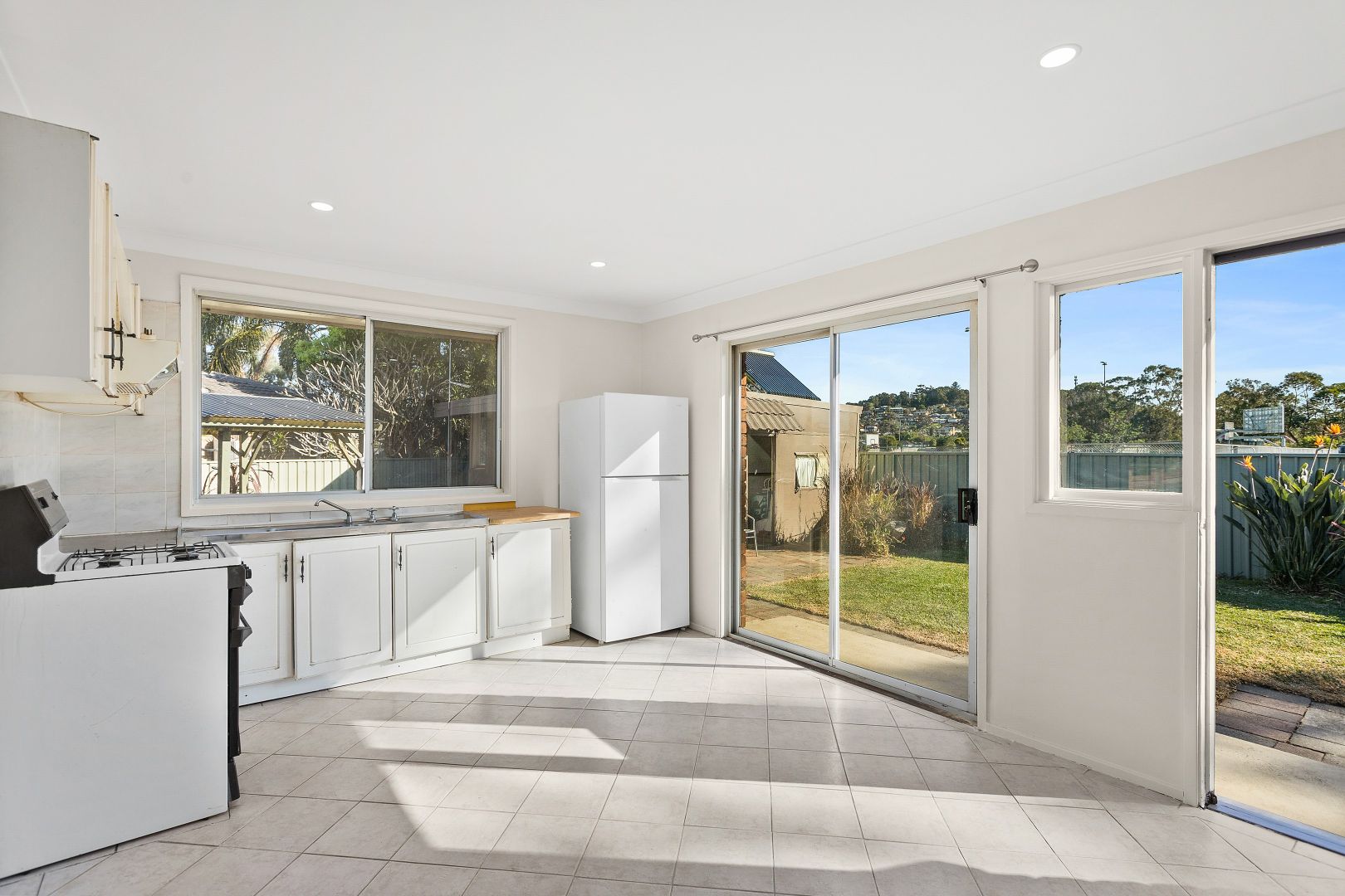 16 Moras Place, Lake Illawarra NSW 2528 | Domain