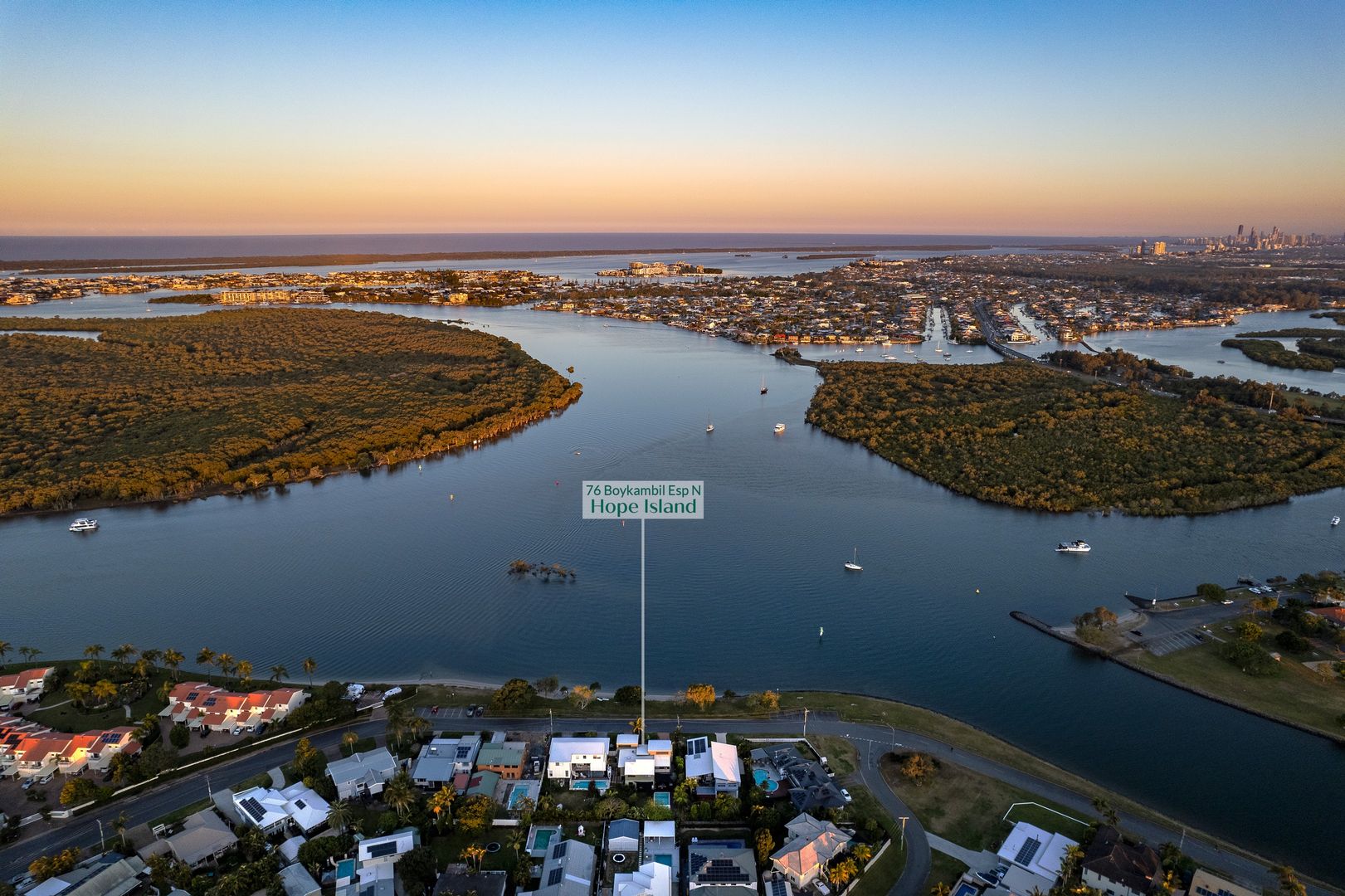 76 Boykambil Esplanade North, Hope Island | Property History & Address ...