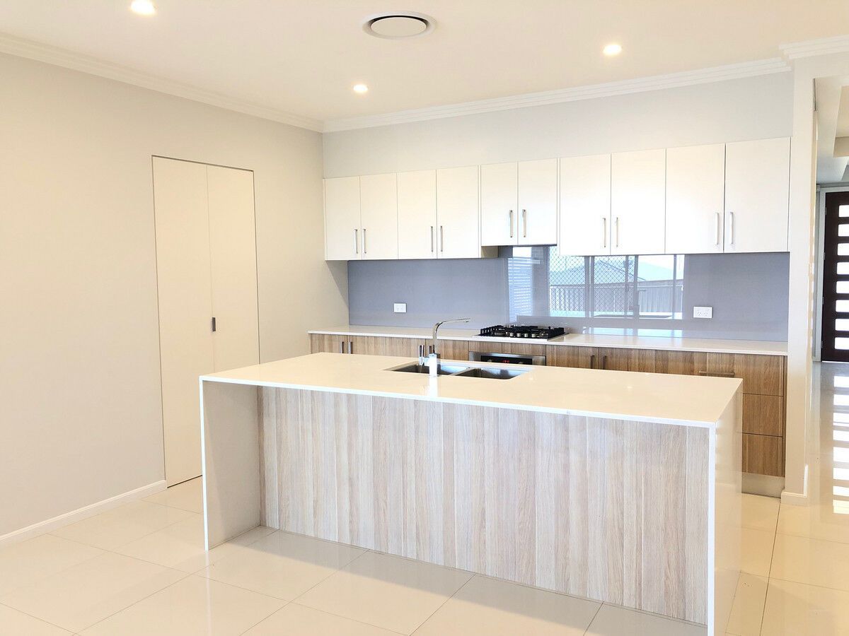 29 Ewan James Drive, Glenmore Park NSW 2745 - House For Rent | Domain