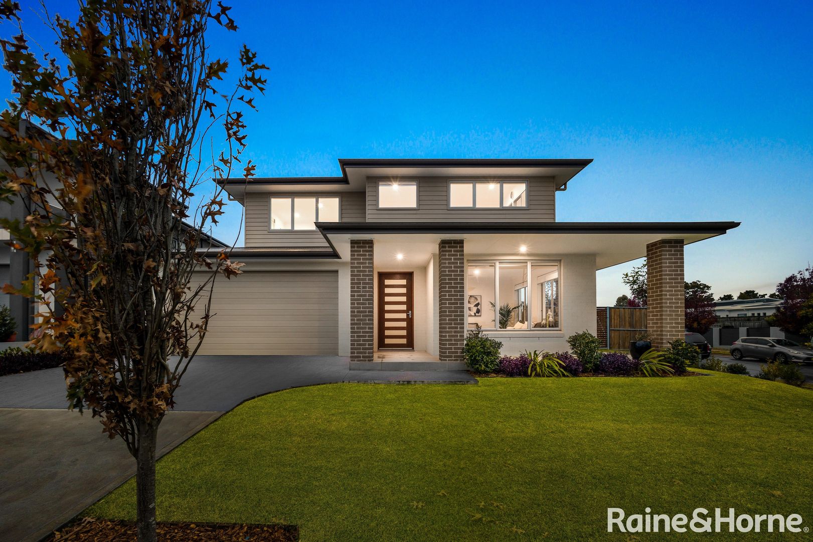 1 Pebblestone Road, Gables | Property History & Address Research | Domain