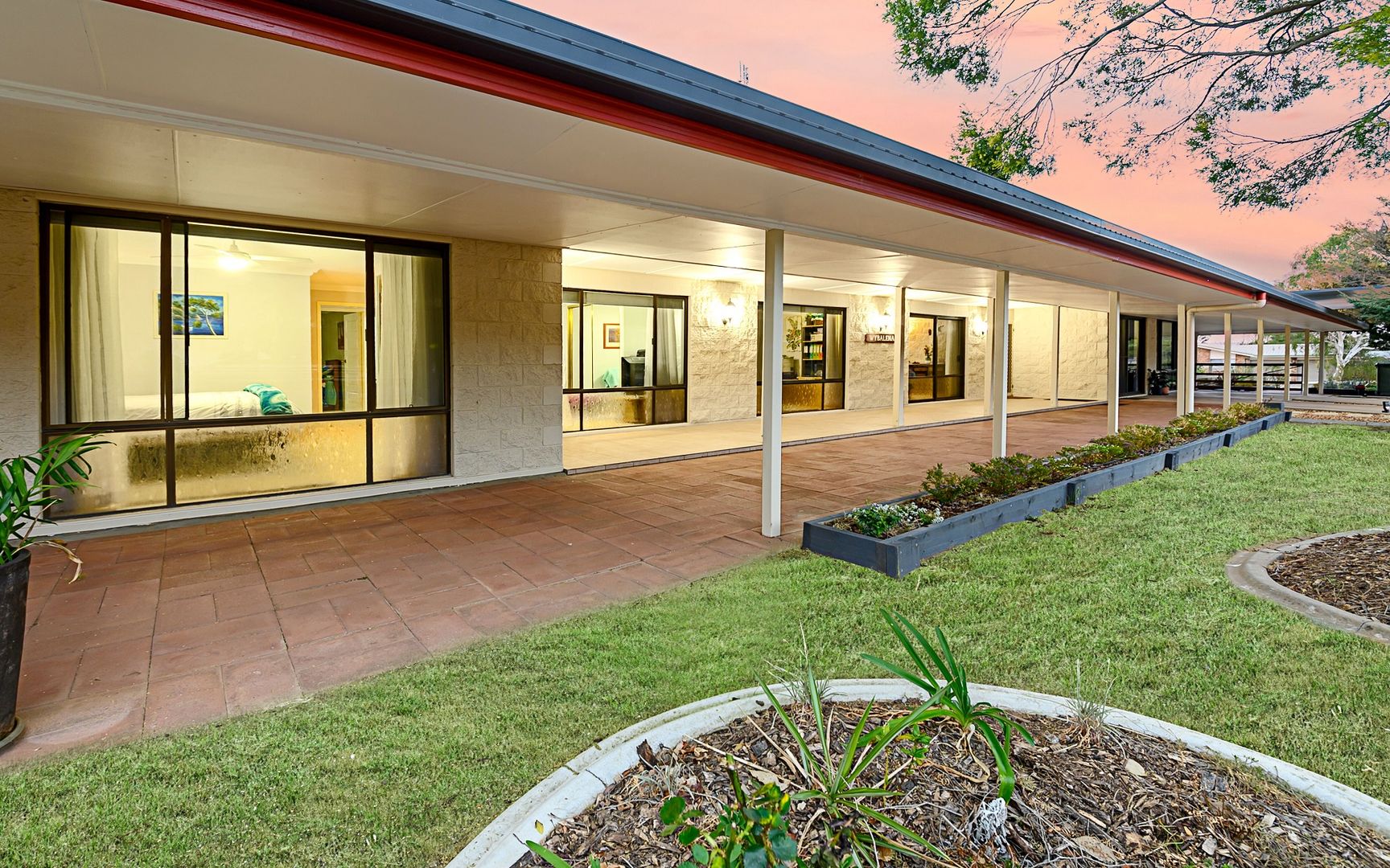 21 Newby Street, Rosenthal Heights | Property History & Address ...