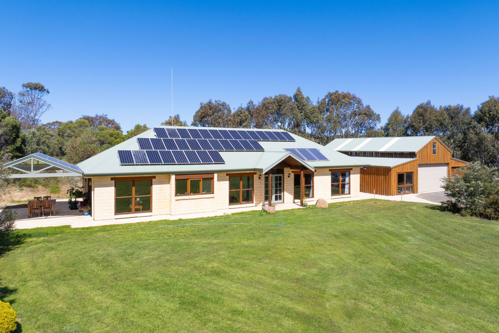 2 Lipizzaner Dr, Hindmarsh Valley SA 5211 | Domain