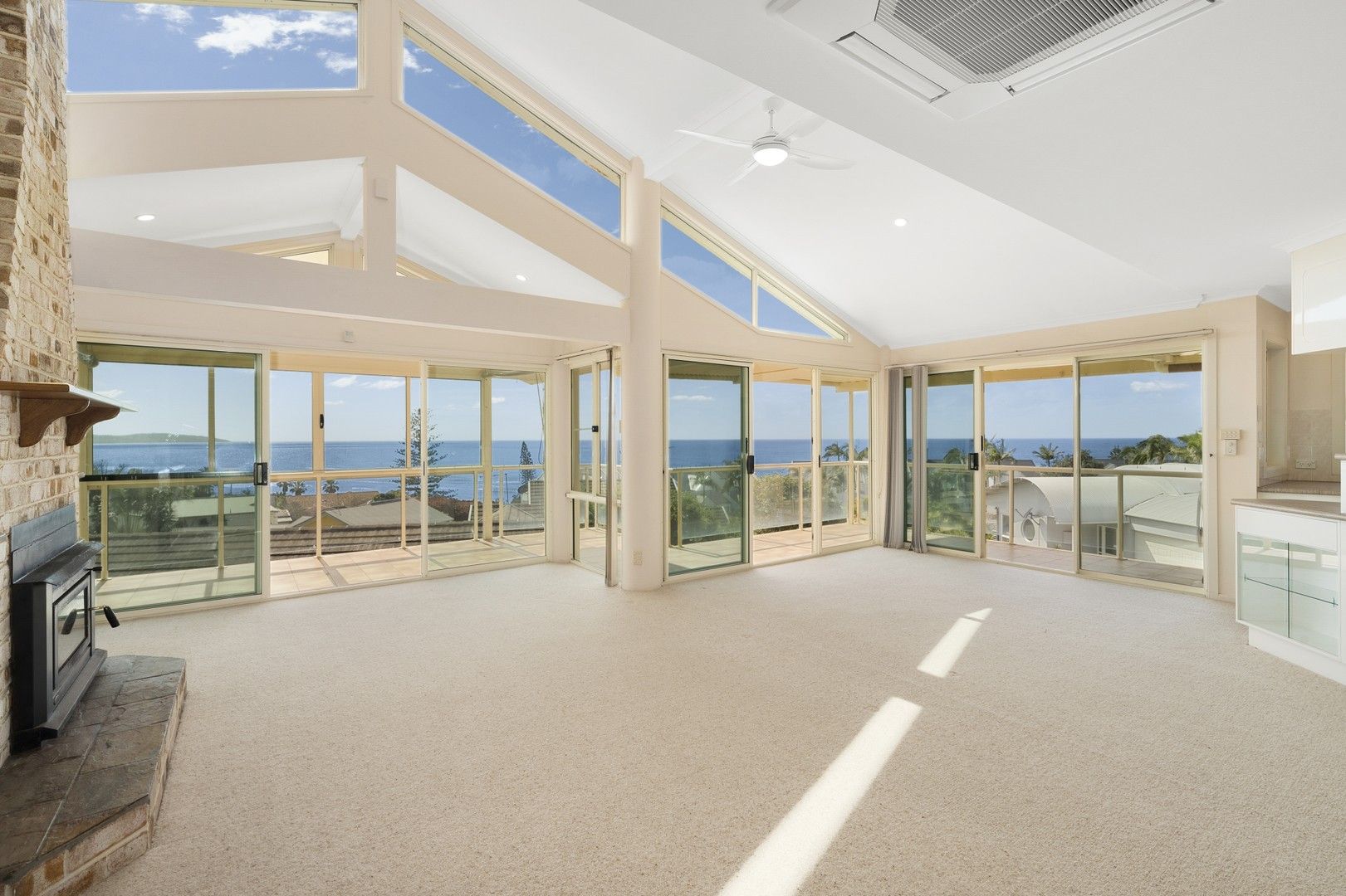 20B Pinnacle Row, Lennox Head NSW 2478 - House For Rent | Domain