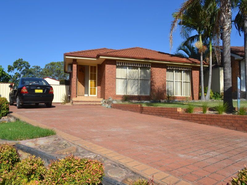 13 Ferdinand Place, Rosemeadow | Property History & Address Research ...