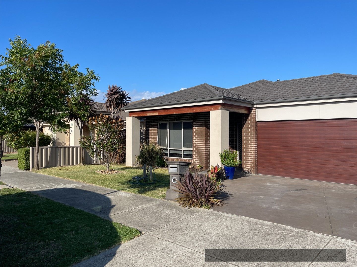8 Hood Place, Pakenham VIC 3810 - House For Rent | Domain