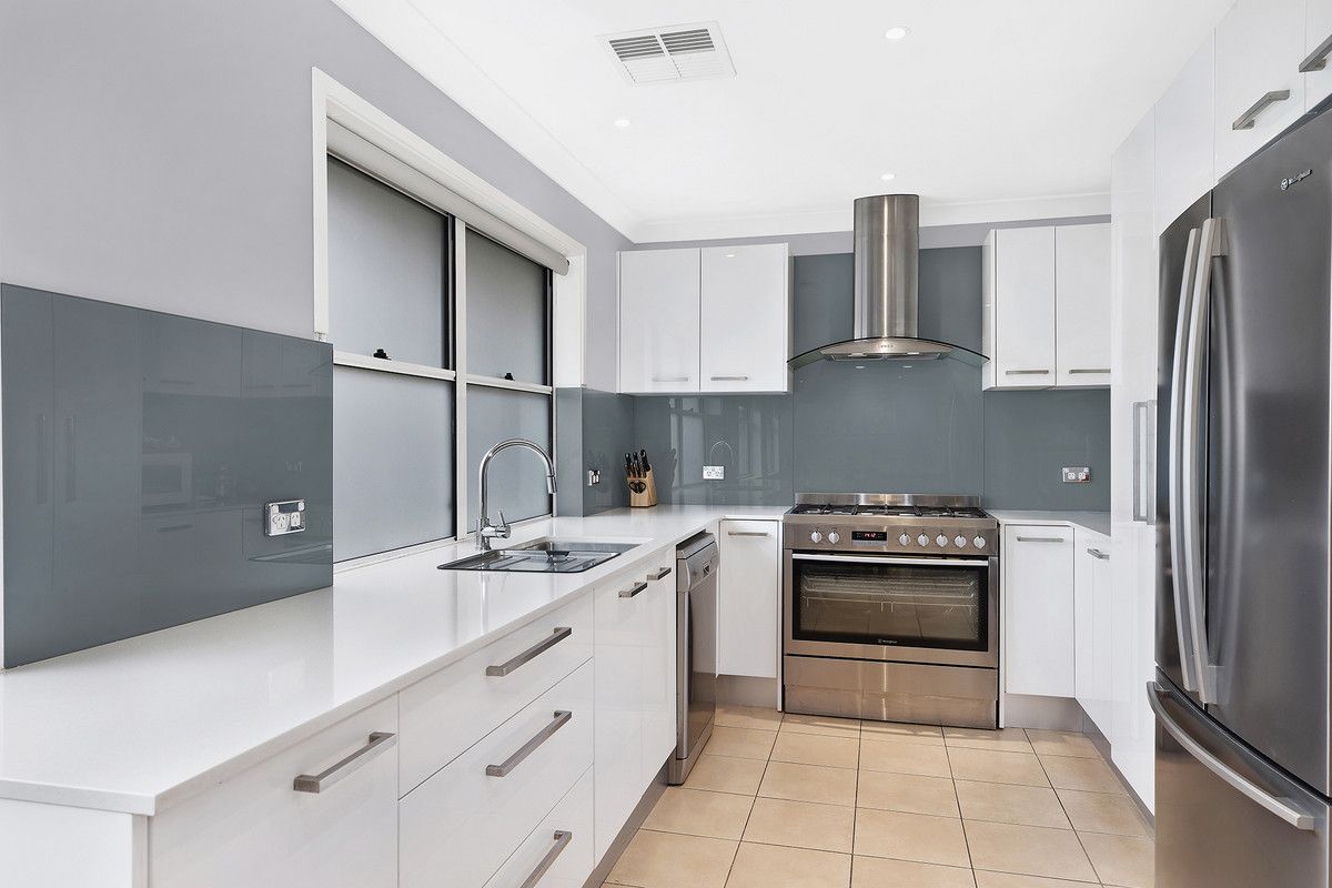 5 Whalans Road, Bateau Bay NSW 2261 - House For Rent - $750 | Domain