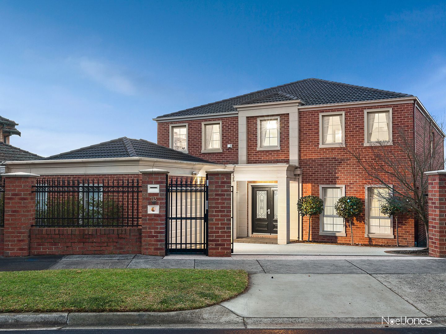13 Fintonia Street, Balwyn North | Property History & Address Research ...