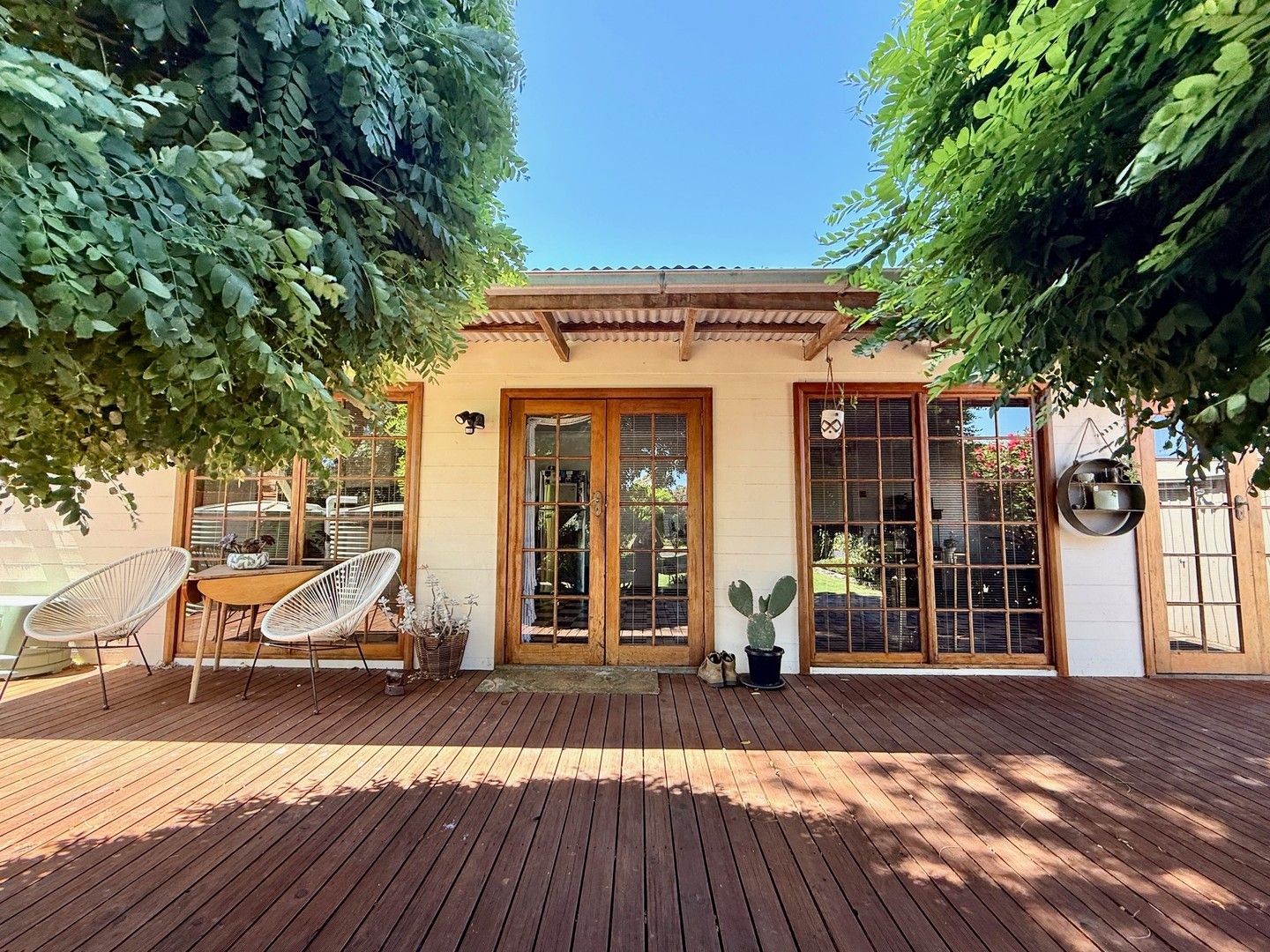 13 Park Terrace, Millicent SA 5280 - House For Rent | Domain