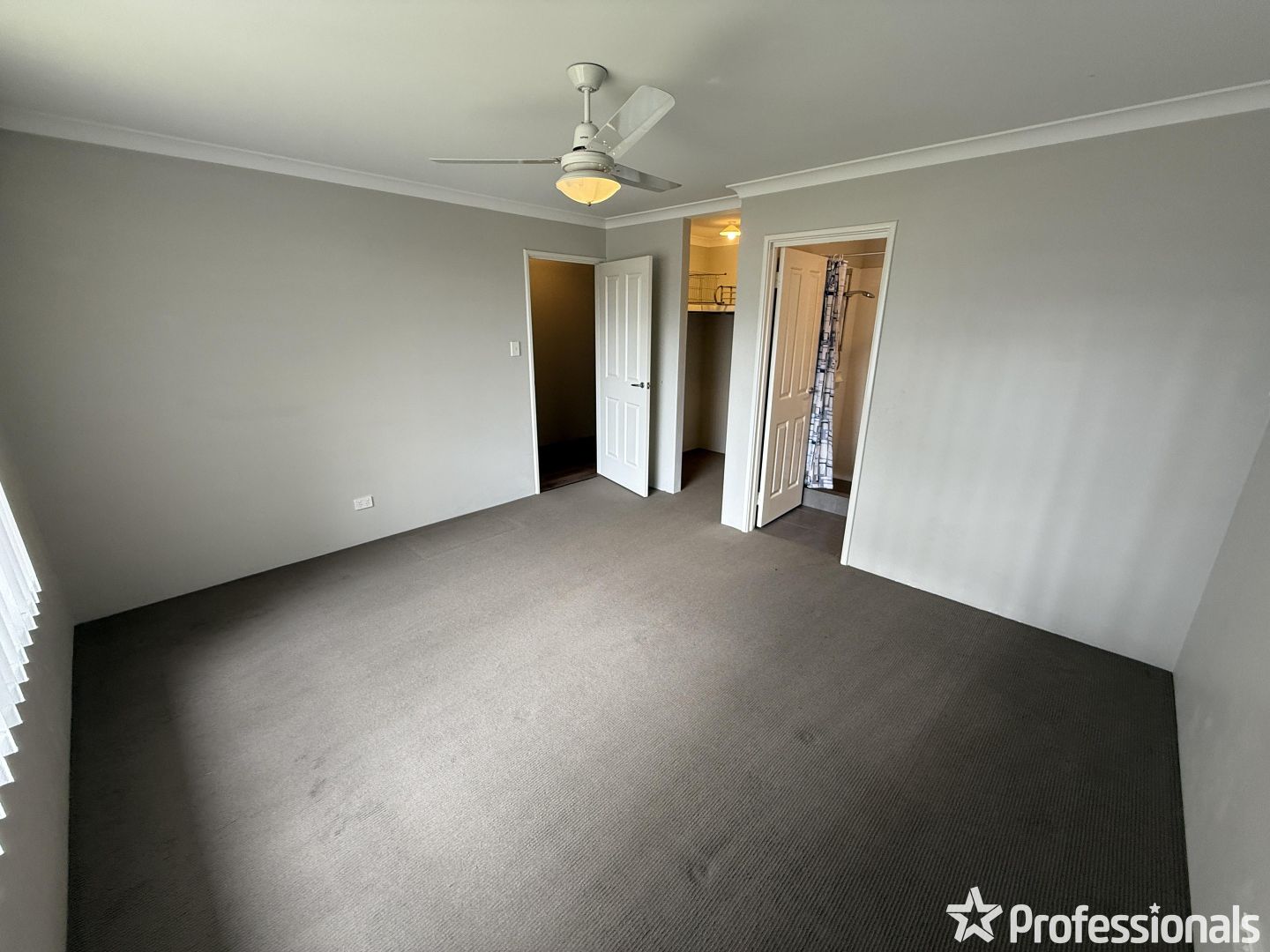 11 Wicklow Street, Thornlie WA 6108 - House For Rent - $650 | Domain
