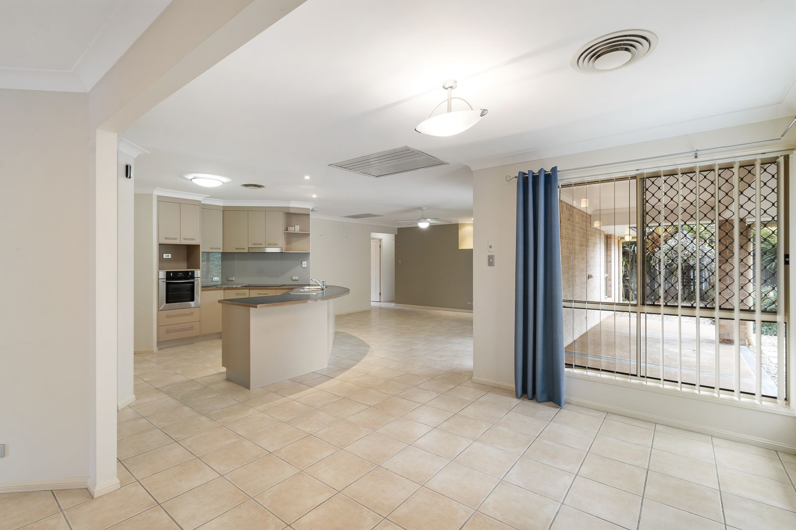 30 Farsley Place, Manly West QLD 4179 - House For Rent - $800 | Domain