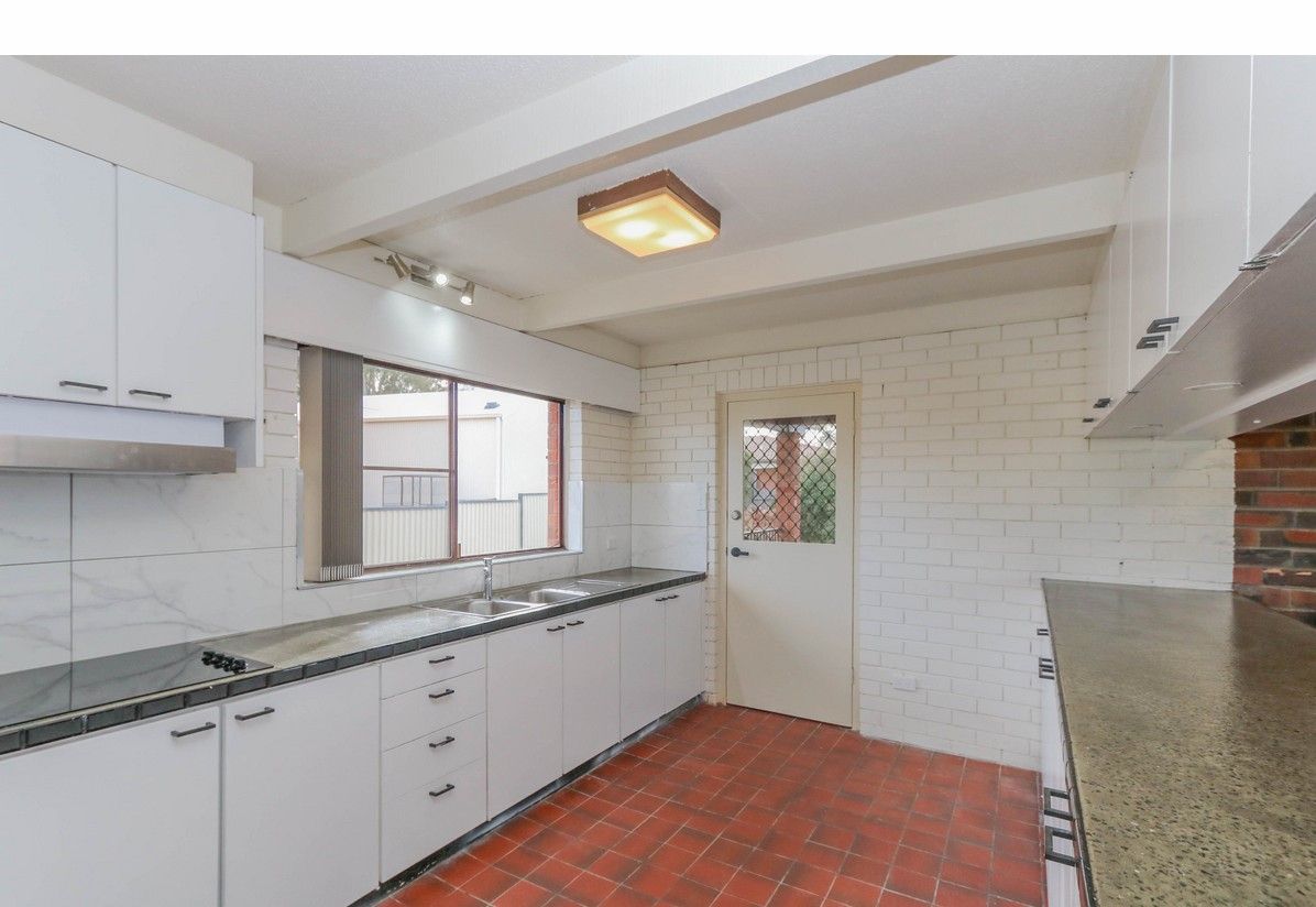 5 Gilmour Street, Kelso NSW 2795 - House For Rent | Domain