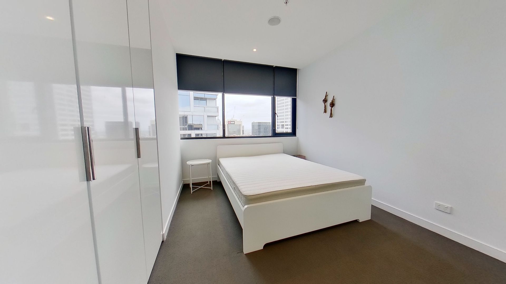 4802R/33 Rose Lane, Melbourne VIC 3000 - Apartment For Rent | Domain