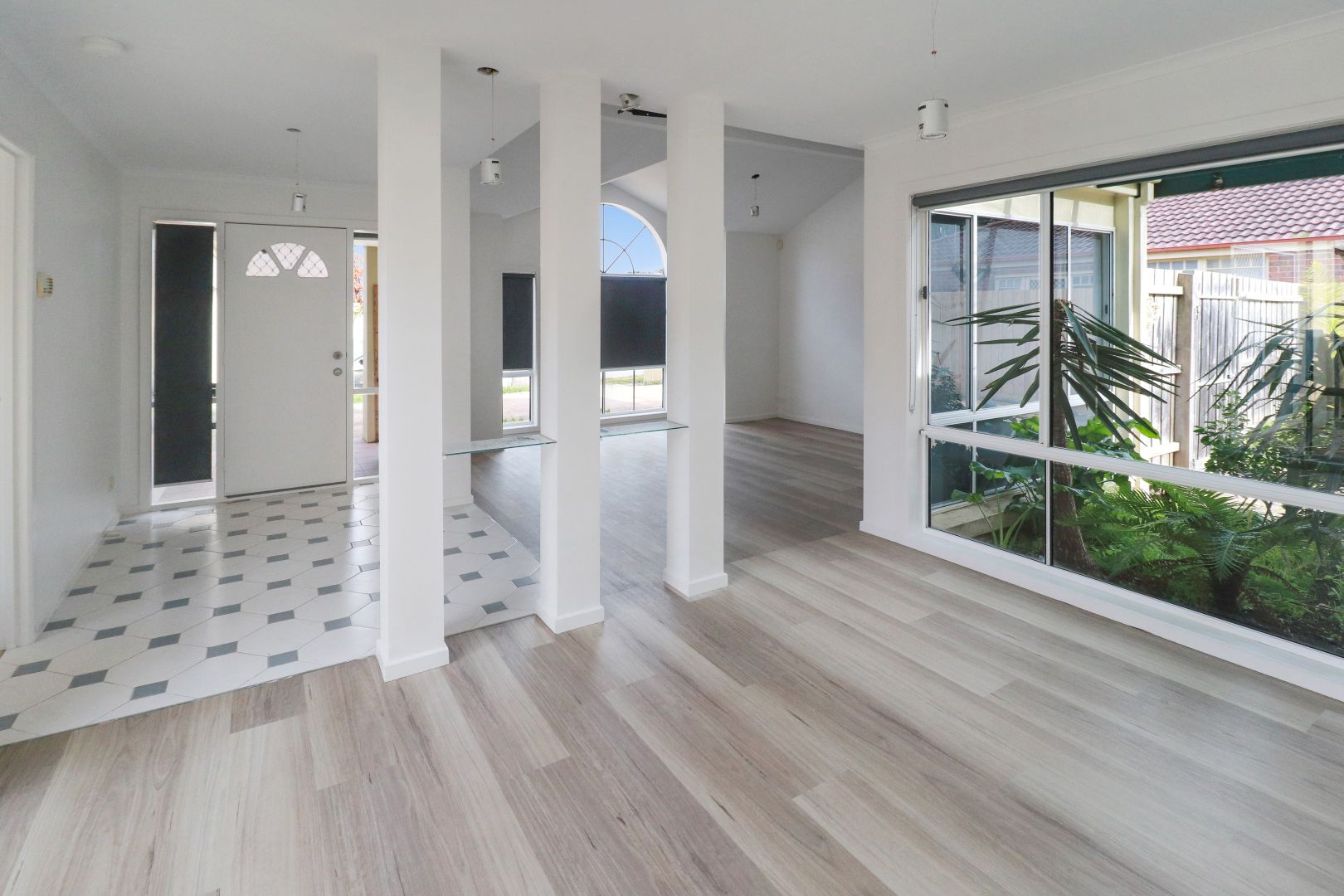 8 Cobblestone Avenue, Narre Warren South VIC 3805 - House For Rent ...