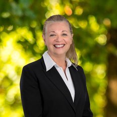 Vicki Hunt | Biggin Scott St Kilda / Elwood | Real Estate Agent in 87 ...